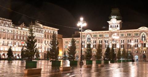 Veseli december se vrača