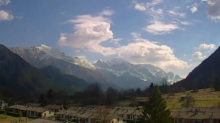 Nocojšnja hladna fronta bo izrazita